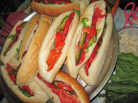 iroon.com: Photos: Kalbas Sandwich Anyone?...Befarmaid!